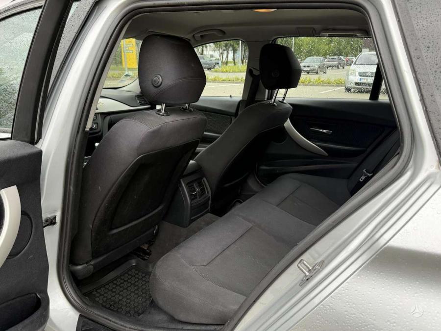 Grey BMW 318 2013 in Vilnius, with an engine capacity of 2.00 L and mileage of 309 thousand km for 5900 €, photo 15 on AUTOMOTO.COM.LV