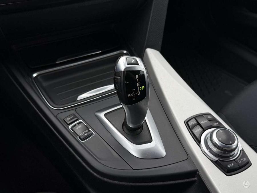 Grey BMW 318 2013 in Vilnius, with an engine capacity of 2.00 L and mileage of 309 thousand km for 5900 €, photo 26 on AUTOMOTO.COM.LV