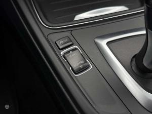 Grey BMW 318 2013 in Vilnius, with an engine capacity of 2.00 L and mileage of 309 thousand km for 5900 €, photo 27 on AUTOMOTO.COM.LV