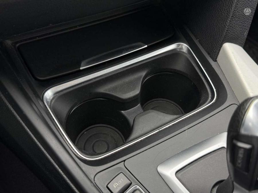 Grey BMW 318 2013 in Vilnius, with an engine capacity of 2.00 L and mileage of 309 thousand km for 5900 €, photo 29 on AUTOMOTO.COM.LV