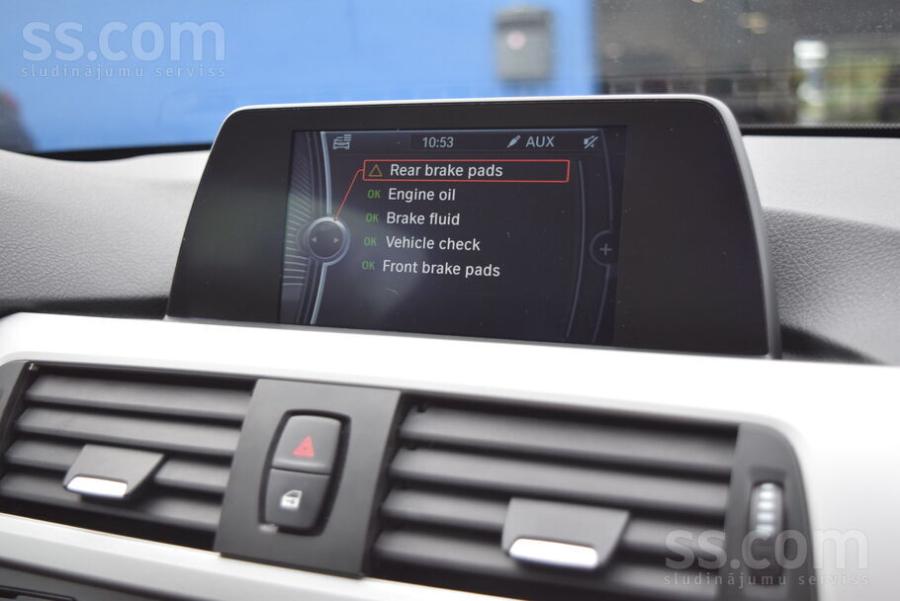 Grey BMW 318 2013 in Riga, with an engine capacity of 2.00 L and mileage of 338 thousand km for 6500 €, photo 7 on AUTOMOTO.COM.LV