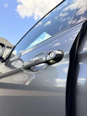 Grey BMW 318 2013 in Kaunas, with an engine capacity of 2.00 L and mileage of 313 thousand km for 8150 €, photo 18 on AUTOMOTO.COM.LV
