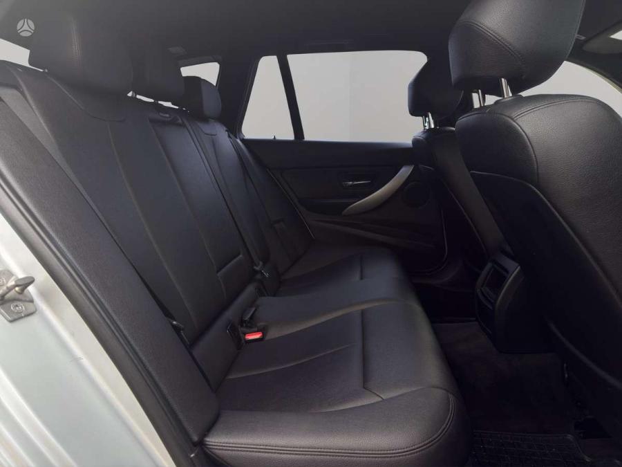 Grey BMW 318 2013 in Kaunas, with an engine capacity of 2.00 L and mileage of 307 thousand km for 7699 €, photo 10 on AUTOMOTO.COM.LV