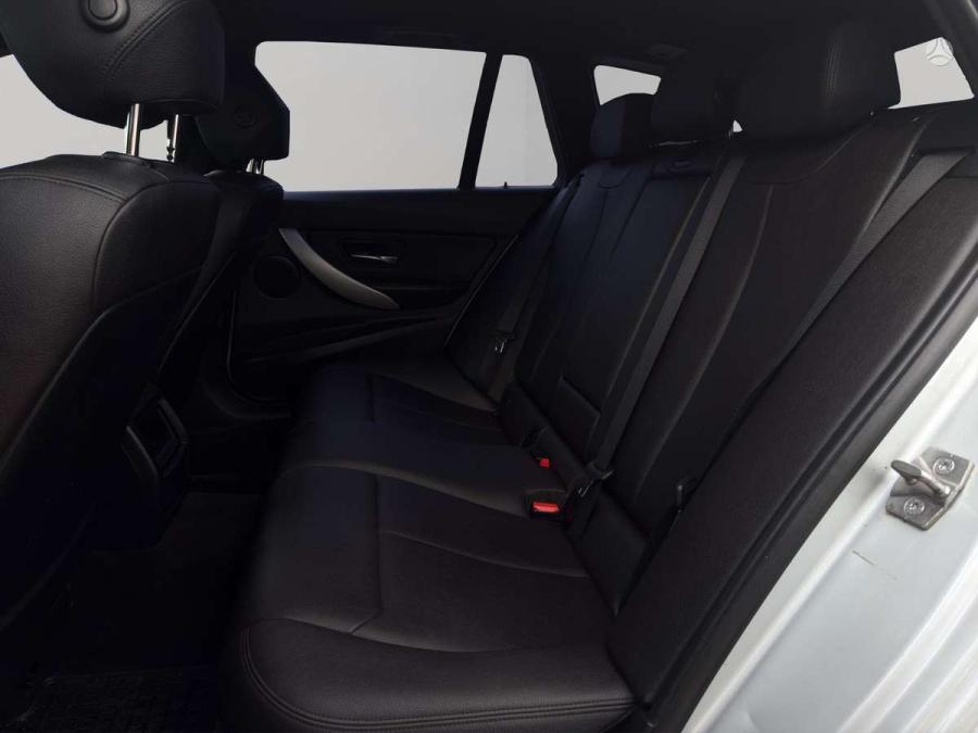 Grey BMW 318 2013 in Kaunas, with an engine capacity of 2.00 L and mileage of 307 thousand km for 7699 €, photo 11 on AUTOMOTO.COM.LV