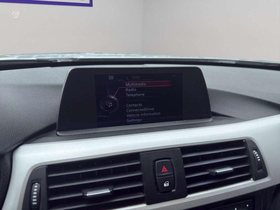 Grey BMW 318 2013 in Kaunas, with an engine capacity of 2.00 L and mileage of 307 thousand km for 7699 €, photo 17 on AUTOMOTO.COM.LV
