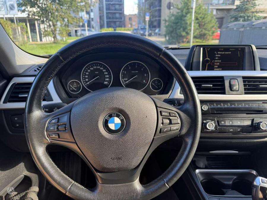 Grey BMW 318 2013 in Vilnius, with an engine capacity of 2.00 L and mileage of 220 thousand km for 5900 €, photo 11 on AUTOMOTO.COM.LV