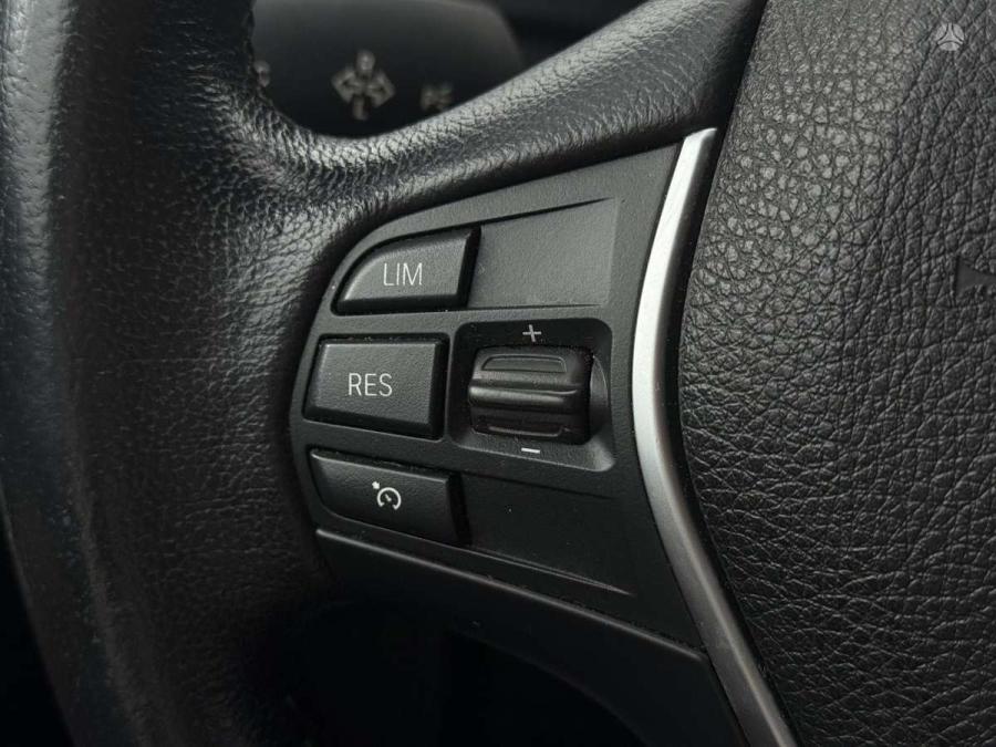 Pelēks BMW 318 2013 Kauņa, ar dzinēja tilpumu 2.00 L un nobraukumu 307 tūkst. km par 7699 €, foto 18 vietnē AUTOMOTO.COM.LV