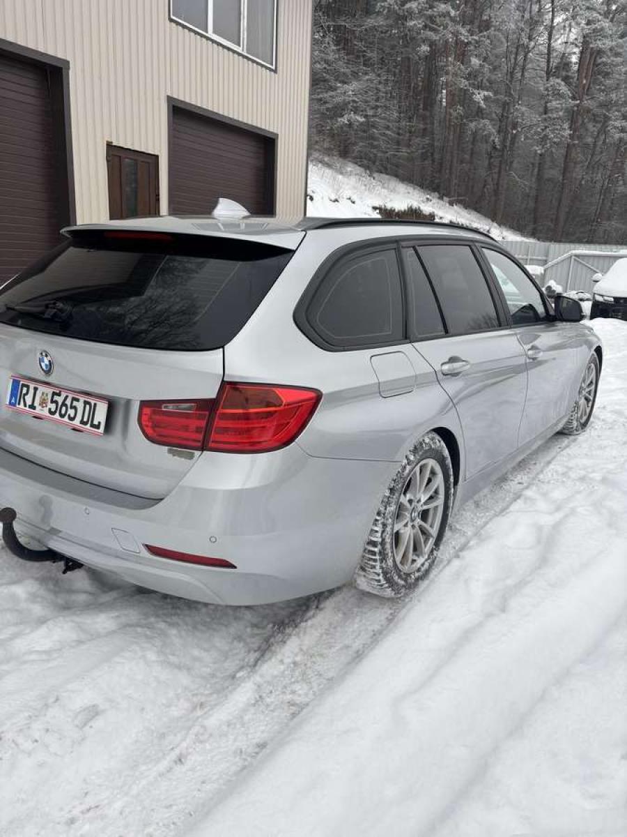 Grey BMW 318 2014 in Kaunas, with an engine capacity of 2.00 L and mileage of 270 thousand km for 5600 €, photo 4 on AUTOMOTO.COM.LV