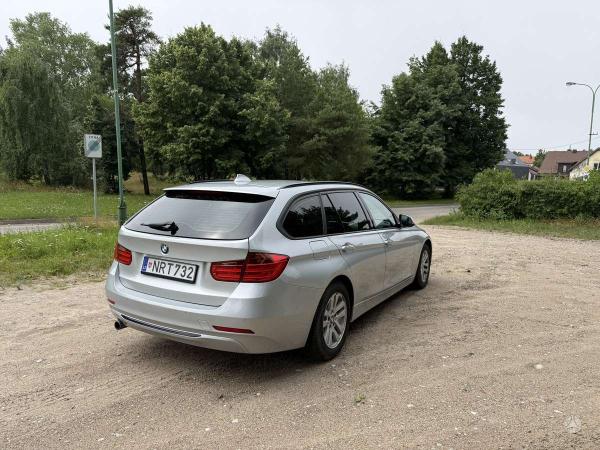 Pelēks BMW 318 2014 Klaipėda, ar dzinēja tilpumu 2.00 L un nobraukumu 271 tūkst. km par 5900 €, foto 3 vietnē AUTOMOTO.COM.LV
