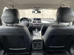 Grey BMW 318 2014 in Vilnius, with an engine capacity of 2.00 L and mileage of 293 thousand km for 6499 €, photo 36 on AUTOMOTO.COM.LV