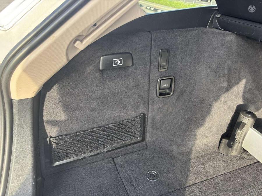 Grey BMW 318 2014 in Vilnius, with an engine capacity of 2.00 L and mileage of 344 thousand km for 7700 €, photo 29 on AUTOMOTO.COM.LV