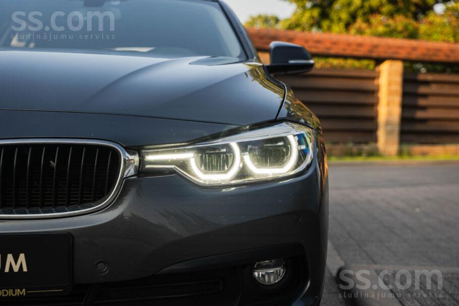 Grey BMW 318 2015 in Riga, with an engine capacity of 2.00 L and mileage of 252 thousand km for 9350 €, photo 12 on AUTOMOTO.COM.LV