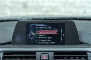 Grey BMW 318 2015 in Liepaja, with an engine capacity of 2.00 L and mileage of 281 thousand km for 9950 €, photo 28 on AUTOMOTO.COM.LV