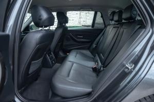 Grey BMW 318 2015 in Liepaja, with an engine capacity of 2.00 L and mileage of 281 thousand km for 9950 €, photo 7 on AUTOMOTO.COM.LV