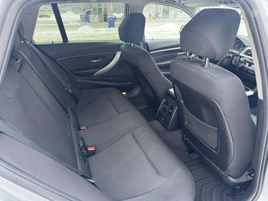 Grey BMW 318 2016 in Kaunas, with an engine capacity of 2.00 L and mileage of 182 thousand km for 8900 €, photo 10 on AUTOMOTO.COM.LV