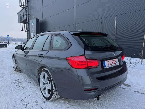 Grey BMW 318 2016 in Vilnius, with an engine capacity of 2.00 L and mileage of 215 thousand km for 10500 €, photo 5 on AUTOMOTO.COM.LV
