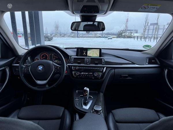 Grey BMW 318 2016 in Vilnius, with an engine capacity of 2.00 L and mileage of 215 thousand km for 10500 €, photo 10 on AUTOMOTO.COM.LV