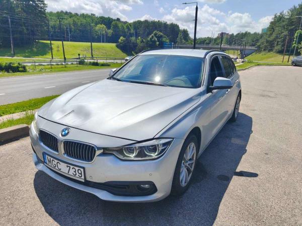 Grey BMW 318 2016 in Vilnius, with an engine capacity of 2.00 L and mileage of 312 thousand km for 5950 €, photo 1 on AUTOMOTO.COM.LV