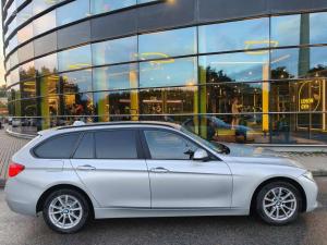 Pelēks BMW 318 2016 Viļņa, ar dzinēja tilpumu 2.00 L un nobraukumu 312 tūkst. km par 5950 €, foto 17 vietnē AUTOMOTO.COM.LV
