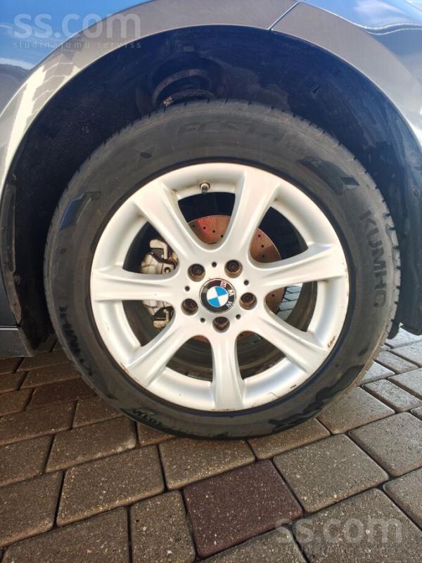 BMW 318 2016 Jelgava vietnē Pelēks BMW 318 2016 Jelgava, ar dzinēja tilpumu 2.00 L un nobraukumu 350 tūkst. km par 8300 €, foto 10 vietnē AUTOMOTO.COM.LV