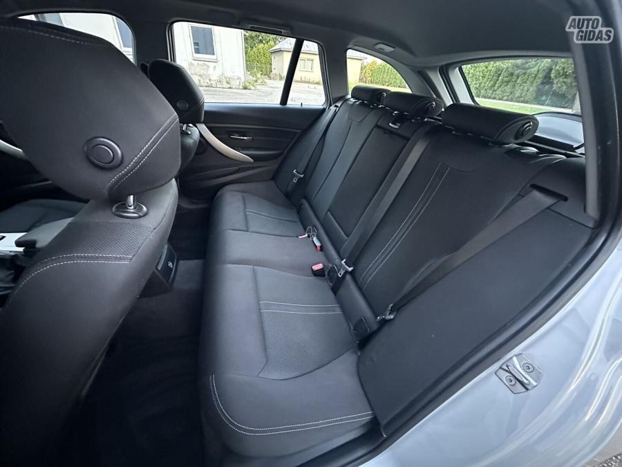 Grey BMW 318 2017 in Vilnius, with an engine capacity of 2.00 L and mileage of 265 thousand km for 7750 €, photo 19 on AUTOMOTO.COM.LV