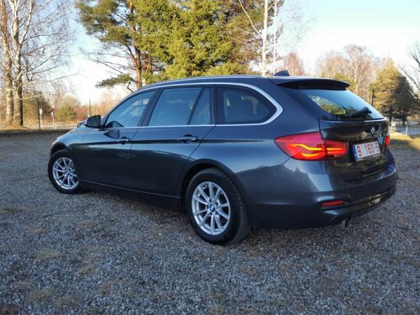 Pelēks BMW 318 2017 Rīga, ar dzinēja tilpumu 2.00 L un nobraukumu 181 tūkst. km par 14500 €, foto 4 vietnē AUTOMOTO.COM.LV