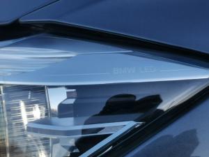 Grey BMW 318 2017 in Riga, with an engine capacity of 2.00 L and mileage of 181 thousand km for 14500 €, photo 7 on AUTOMOTO.COM.LV