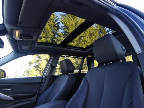Pelēks BMW 318 2017 Rīga, ar dzinēja tilpumu 2.00 L un nobraukumu 181 tūkst. km par 14500 €, foto 9 vietnē AUTOMOTO.COM.LV