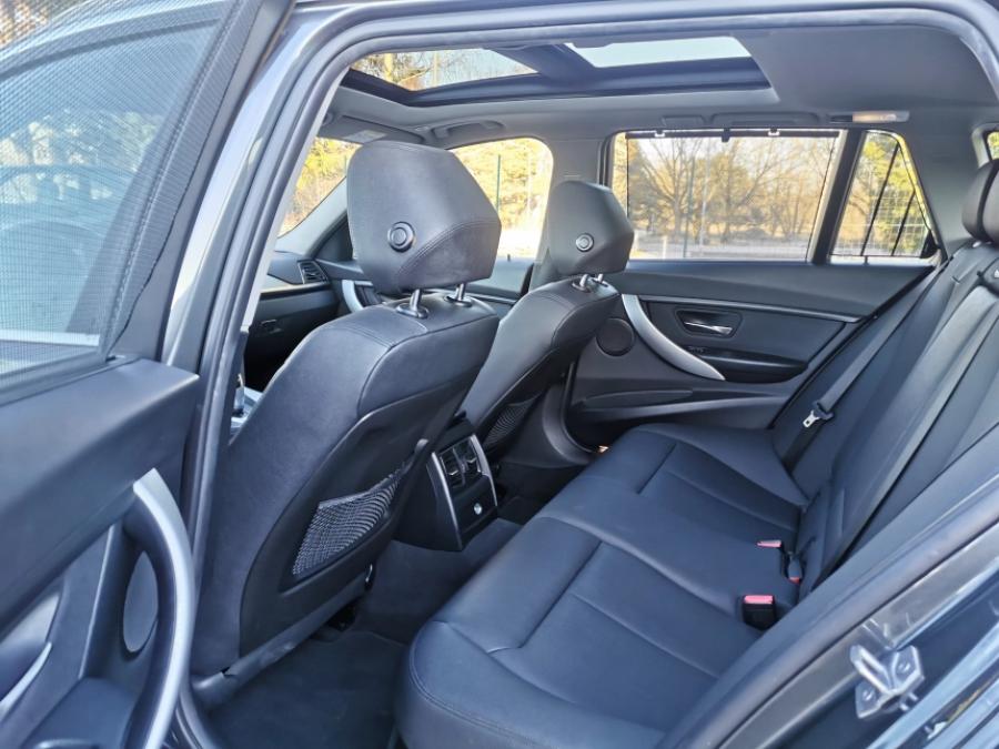 Grey BMW 318 2017 in Riga, with an engine capacity of 2.00 L and mileage of 181 thousand km for 14500 €, photo 11 on AUTOMOTO.COM.LV