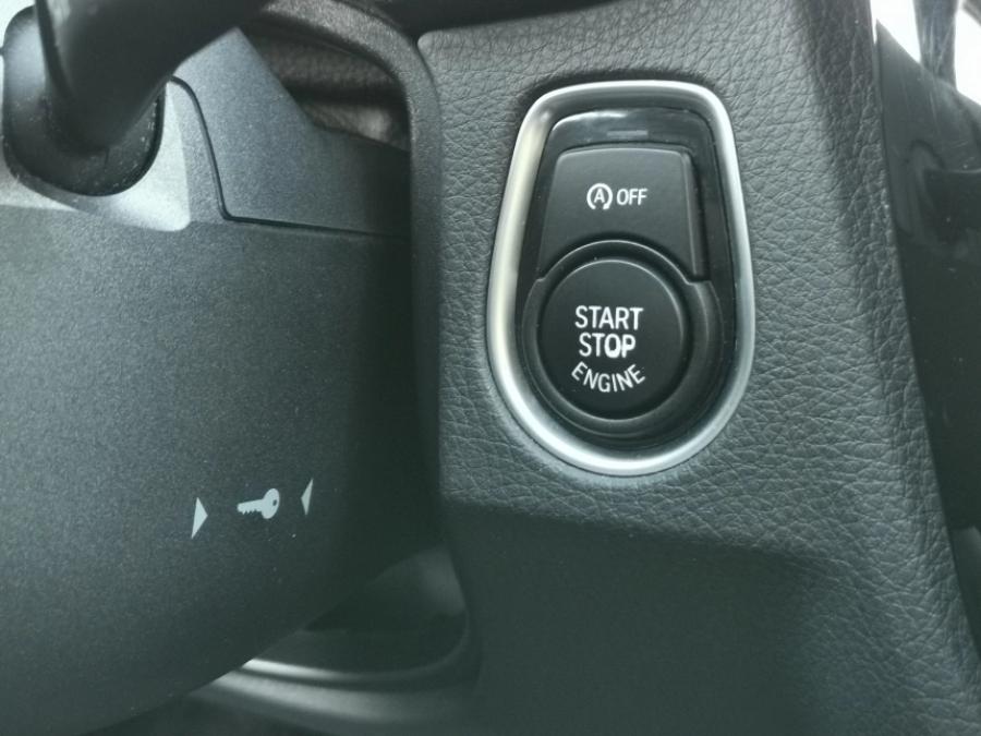 Grey BMW 318 2017 in Riga, with an engine capacity of 2.00 L and mileage of 181 thousand km for 14500 €, photo 25 on AUTOMOTO.COM.LV