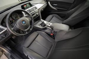 Pelēks BMW 318 2018 Rīga, ar dzinēja tilpumu 2.00 L un nobraukumu 278 tūkst. km par 10550 €, foto 12 vietnē AUTOMOTO.COM.LV