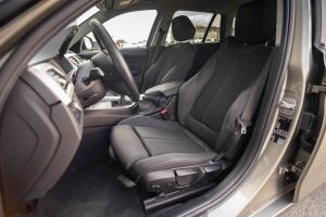 Pelēks BMW 318 2018 Rīga, ar dzinēja tilpumu 2.00 L un nobraukumu 278 tūkst. km par 10550 €, foto 13 vietnē AUTOMOTO.COM.LV