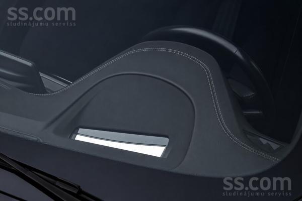Pelēks BMW 318 2018 Rīga, ar dzinēja tilpumu 2.00 L un nobraukumu 266 tūkst. km par 13250 €, foto 9 vietnē AUTOMOTO.COM.LV