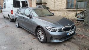 Grey BMW 318 2020 in Kaunas, with an engine capacity of 2.00 L and mileage of 251 thousand km for 11200 €, photo 5 on AUTOMOTO.COM.LV