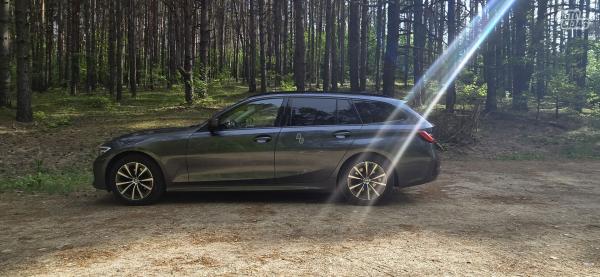 Pelēks BMW 318 2020 Viļņa, ar dzinēja tilpumu 2.00 L un nobraukumu 238 tūkst. km par 15900 €, foto 4 vietnē AUTOMOTO.COM.LV