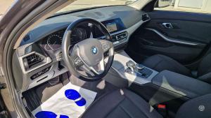 Grey BMW 318 2020 in Marijampole, with an engine capacity of 2.00 L and mileage of 160 thousand km for 15729 €, photo 20 on AUTOMOTO.COM.LV