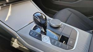 Grey BMW 318 2020 in Marijampole, with an engine capacity of 2.00 L and mileage of 160 thousand km for 15729 €, photo 23 on AUTOMOTO.COM.LV