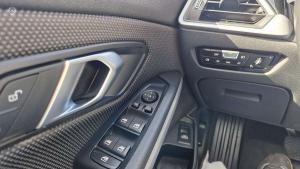 Grey BMW 318 2020 in Marijampole, with an engine capacity of 2.00 L and mileage of 160 thousand km for 15729 €, photo 25 on AUTOMOTO.COM.LV