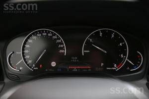 Grey BMW 318 2020 in Riga, with an engine capacity of 2.00 L and mileage of 225 thousand km for 18995 €, photo 12 on AUTOMOTO.COM.LV