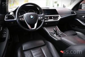 Grey BMW 318 2020 in Riga, with an engine capacity of 2.00 L and mileage of 225 thousand km for 18995 €, photo 13 on AUTOMOTO.COM.LV