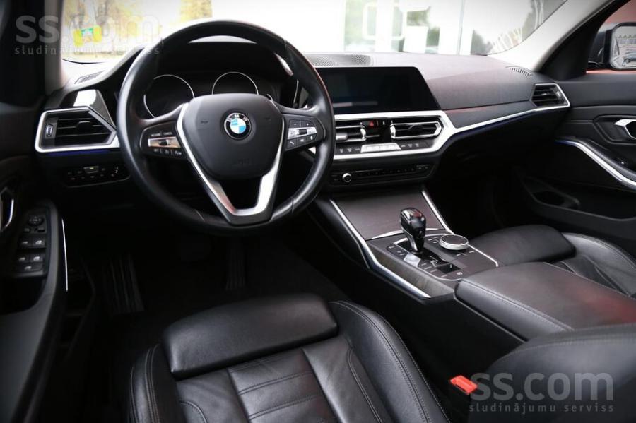 Grey BMW 318 2020 in Riga, with an engine capacity of 2.00 L and mileage of 225 thousand km for 18995 €, photo 13 on AUTOMOTO.COM.LV