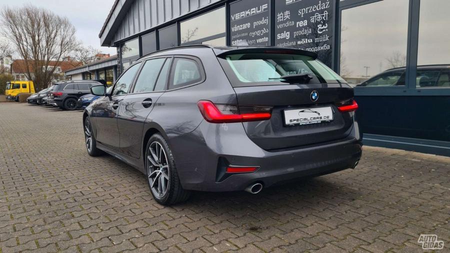 Grey BMW 318 2021 in Kaunas, with an engine capacity of 2.00 L and mileage of 98 thousand km for 24830 €, photo 5 on AUTOMOTO.COM.LV