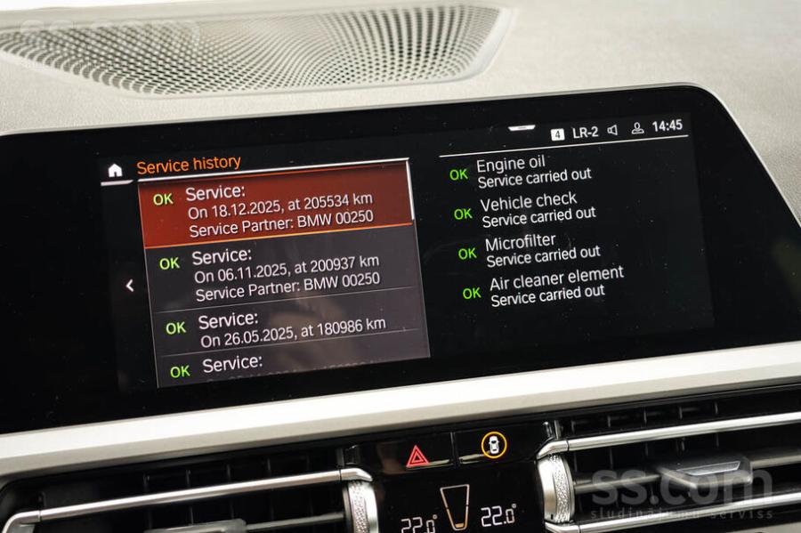 Pelēks BMW 318 2021 Tukums, ar dzinēja tilpumu 2.00 L un nobraukumu 216 tūkst. km par 16790 €, foto 24 vietnē AUTOMOTO.COM.LV