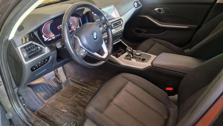 Pelēks BMW 318 2021 Jonava, ar dzinēja tilpumu 2.00 L un nobraukumu 236 tūkst. km par 16500 €, foto 15 vietnē AUTOMOTO.COM.LV