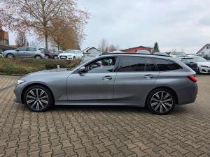 Pelēks BMW 318 2022 Kauņa, ar dzinēja tilpumu 2.00 L un nobraukumu 84 tūkst. km par 30067 €, foto 5 vietnē AUTOMOTO.COM.LV