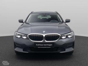 Grey BMW 318 2022 in Kaunas, with an engine capacity of 2.00 L and mileage of 39 thousand km for 29609 €, photo 2 on AUTOMOTO.COM.LV