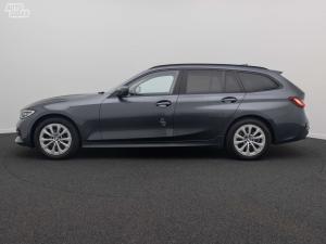 Grey BMW 318 2022 in Kaunas, with an engine capacity of 2.00 L and mileage of 39 thousand km for 29609 €, photo 11 on AUTOMOTO.COM.LV