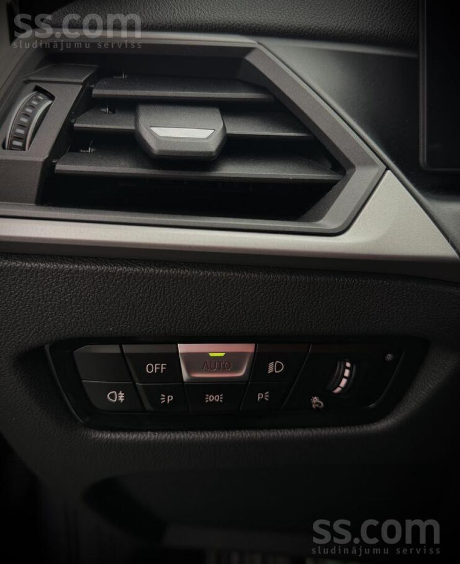 Pelēks BMW 318 2022 Rīga, ar dzinēja tilpumu 2.00 L un nobraukumu 178 tūkst. km par 20500 €, foto 24 vietnē AUTOMOTO.COM.LV