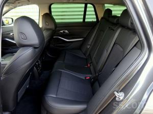 Pelēks BMW 318 2022 Rīga, ar dzinēja tilpumu 2.00 L un nobraukumu 155 tūkst. km par 20900 €, foto 8 vietnē AUTOMOTO.COM.LV