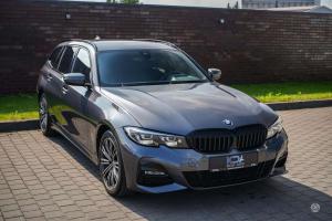Grey BMW 318 2022 in Marijampole, with an engine capacity of 2.00 L and mileage of 127 thousand km for 21950 €, photo 3 on AUTOMOTO.COM.LV